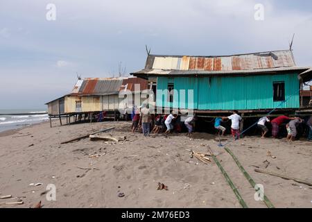 Takalar Regency, South Sulawesi, Indonesia. 7th Jan, 2023. Hundreds of ...