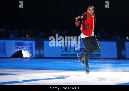 Philip Warren during the ice skating exhibition "Bol On Ice, world ...