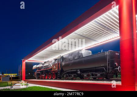 Strasshof an der Nordbahn: DR class 52 steam locomotive with serial ...