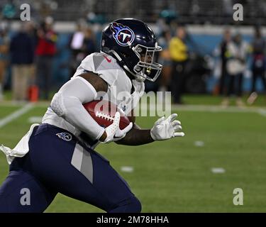 Tennessee Titans running back Julius Chestnut (36) plays during the ...