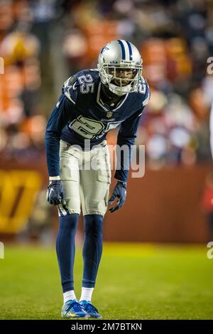 Dallas Cowboys cornerback Nahshon Wright (25) warms up prior to an NFL ...