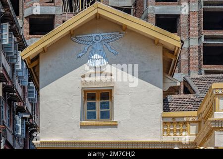 06 04 2005 A Farahvahar symbol Zoroastrian Parsi Agiyari at Byculla ...