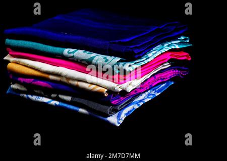 colorful Azerbaijani, Turkish Oriental beautiful scarves with pictures ...