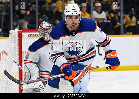 Edmonton Oilers defenseman Cody Ceci, center, celebrates his goal ...