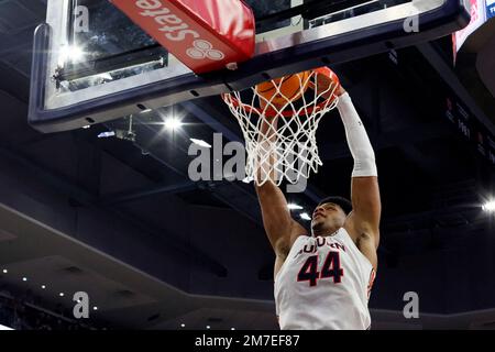 Auburn center Dylan Cardwell slam-dunk against Texas Southern during ...