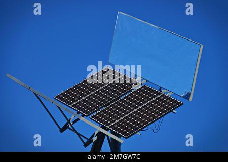 Solar panel modules with side reflectors to increase energy output ...