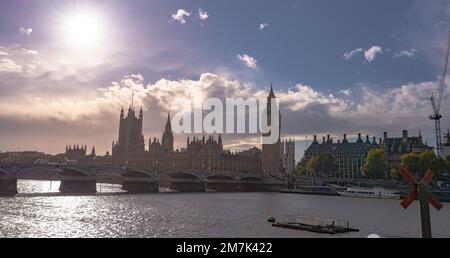 London Rising Sun in bigben Stock Photo - Alamy