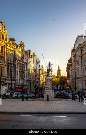 London Rising Sun in bigben Stock Photo - Alamy