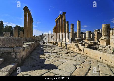 View over the colonnaded Cardo street in Jerash city, Jordan, Middle ...