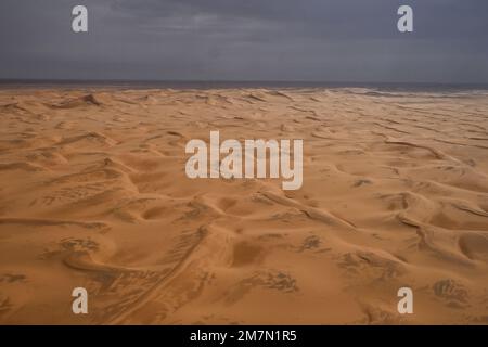 Haradh, Saudi Arabia - January 10th, 2023, Landscape during the Stage 9 ...