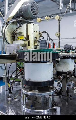 Zipper manufacturing factory. high-tech zipper lock or zipper pulls or ...