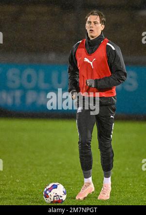 Plymouth Argyle midfielder Callum Wright (26) during the Papa John's ...