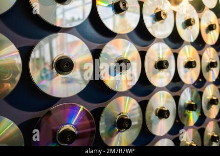 Compact laser discs are obsolete objects, as are music and data cds ...