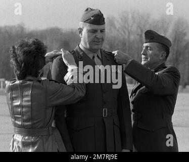 Lieutenant General Richard E. Carey, Commanding General of the Marine ...