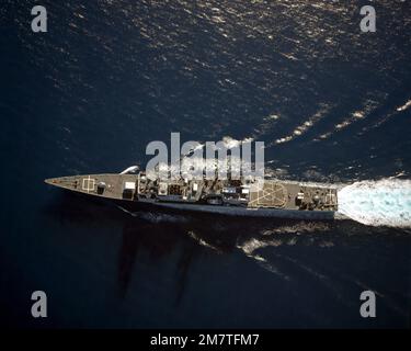 An overhead view of the guided missile destroyer USS BUCHANAN (DDG-14 ...