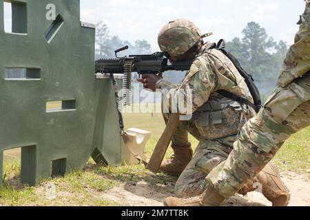 Louisiana National Guard Soldiers with the 61st Troop Command qualify ...