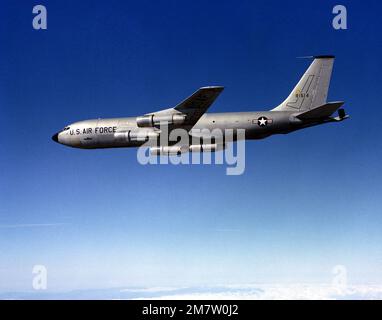 An air-to-air left side view of a re-engined KC-135R Stratotanker ...