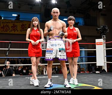 Tokyo, Japan. 10th Jan, 2023. Tom Hamaguchi before the featherweight 8 ...