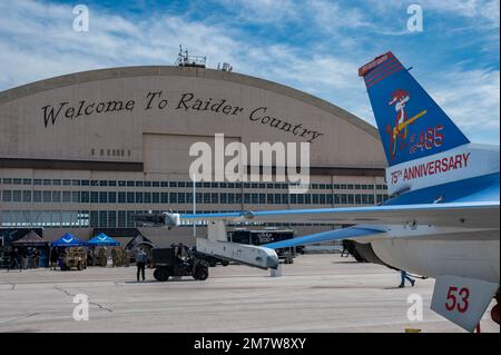 The 114th Fighter Wing’s 75th Anniversary Heritage Jet taxis to it's ...