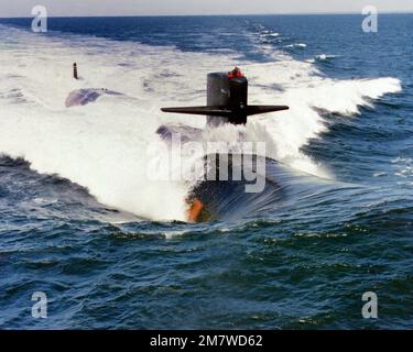 An aerial starboard view of the Los Angeles Class nuclear-powered attack submarine USS HONOLULU ...