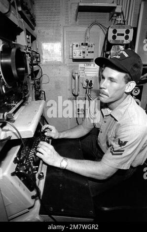 The guided missile destroyer USS GOLDSBOROUGH (DDG-20) departs from the ...