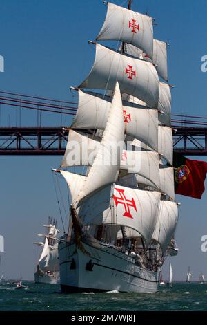 Portuguese Navy tall ship Sagres II, Weymouth, 1994 Stock Photo - Alamy