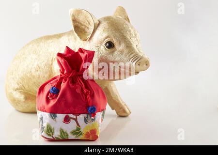 Piggy bank and Korean traditional gift Stock Photo - Alamy