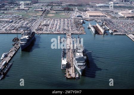 Aerial view of the Destroyer and Submarine Piers and Naval Station ...