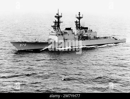 An aerial port bow view of the destroyer USS O'BANNON (DD-987) underway ...
