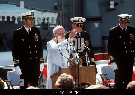 The Rev. John S. Horner leads the guests in prayer during commissioning ...