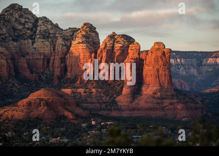 Sedona is an Arizona town surrounded by red-rock buttes, steep canyon ...
