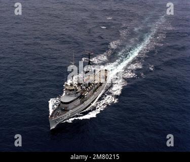 A bow view of the fleet tug USS MOCTOBI (ATF 105) underway. Country ...