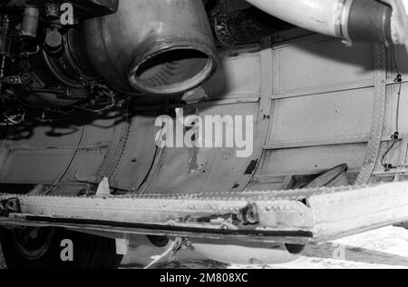 A view of the main port landing gear mechanism of an A-6E Intruder ...