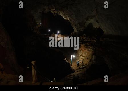 sadan cave system near hpa an - Sadan Cave , Myanmar Stock Photo - Alamy