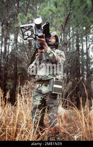 Sergeant David R. Lee demonstrates the Redeye portable anti-aircraft ...