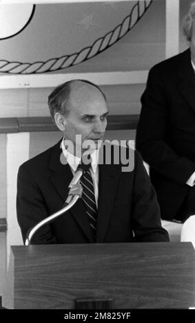 Senator Jake Garn, R-Utah, addresses guests attending the commissioning ...
