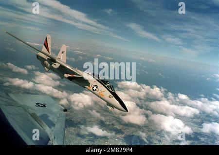 A Fighter Squadron 154 (VF 154) F-14A Tomcat aircraft is launched from ...