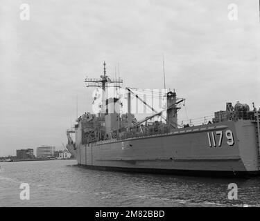 A port quarter view of the tank landing ship USS BARNSTABLE COUNTY (LST ...