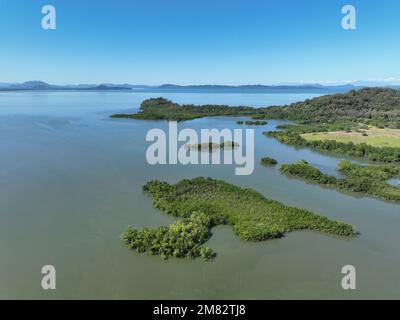 Golfo de Nicoya, Isla Venado, mangrove and other tropical islands in the Pacific of Costa Rica ...