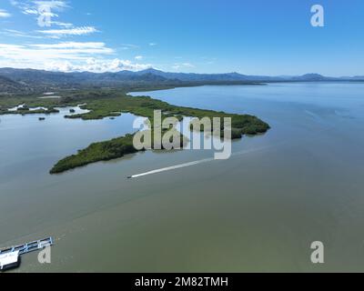 Golfo de Nicoya, Isla Venado, mangrove and other tropical islands in the Pacific of Costa Rica ...