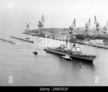 An aerial starboard bow view of the combat stores ship USNS SIRIUS (T ...