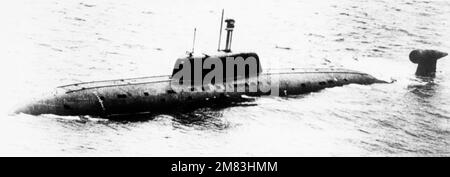 A port view of the stern of the nuclear-powered aircraft carrier USS ...