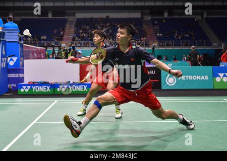 South Korea's Kim Won Ho, left, and Seo Sung Jae play Indonesia's Leo ...