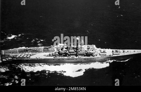 Starboard beam view of the Soviet Kiev-class guided missile VSTOL ...