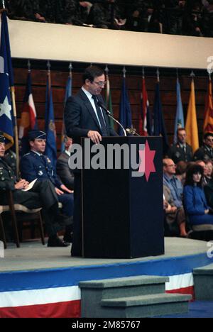 United States Senator Frank Murkowski (Republican of Alaska) makes a ...