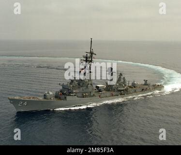 USS Waddell (DDG-24 Stock Photo - Alamy