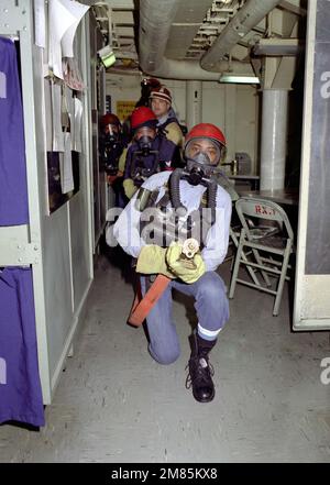 damage control drill, fire party team, GULF OF OMAN, USS Gettysburg (CG ...