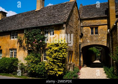 Mullioned and leaded windows in the storybook village of Stanton ...