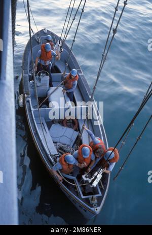 USS Pyro (AE-1 Stock Photo - Alamy