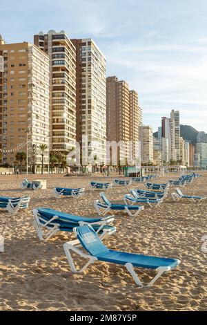 Sunny morning on Benidorm beach promenade Stock Photo - Alamy